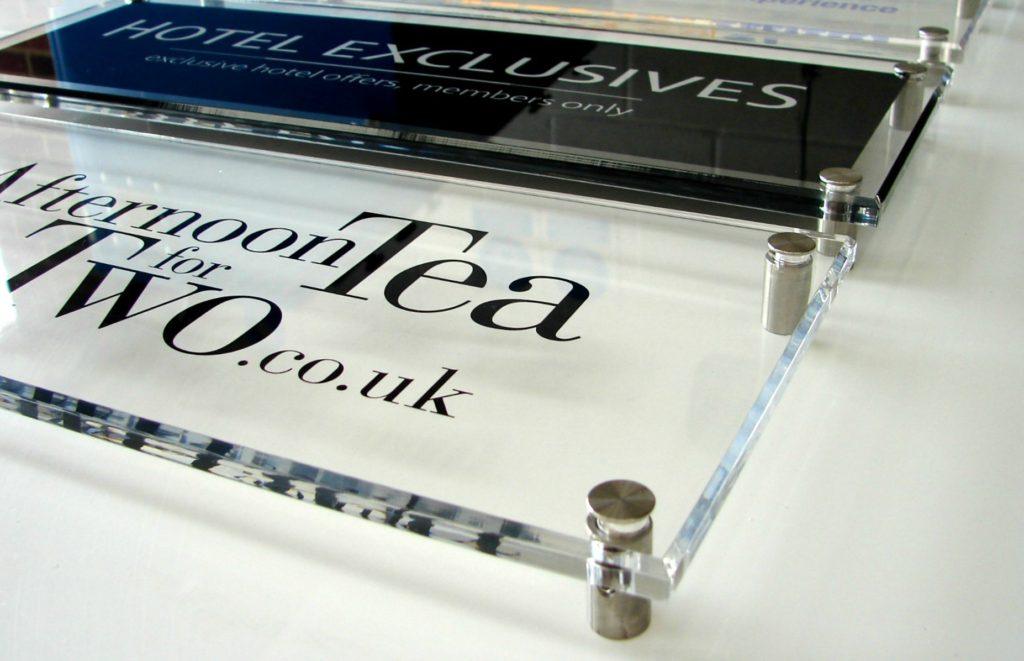 stacked_perspex_signage_system - BuySigns