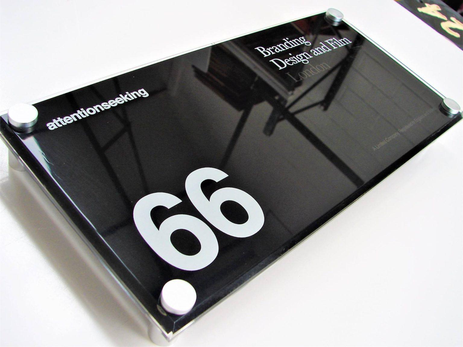 Acrylic / Perspex Wall Signs – Interior and Exterior - BuySigns