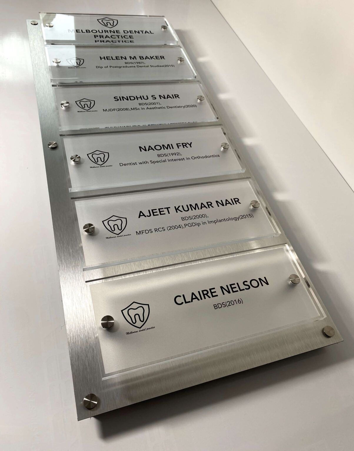 Interchangeable Signs for Doctor and Dental Surgeries - BuySigns