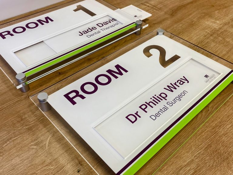 Interchangeable Perspex Signs - BuySigns